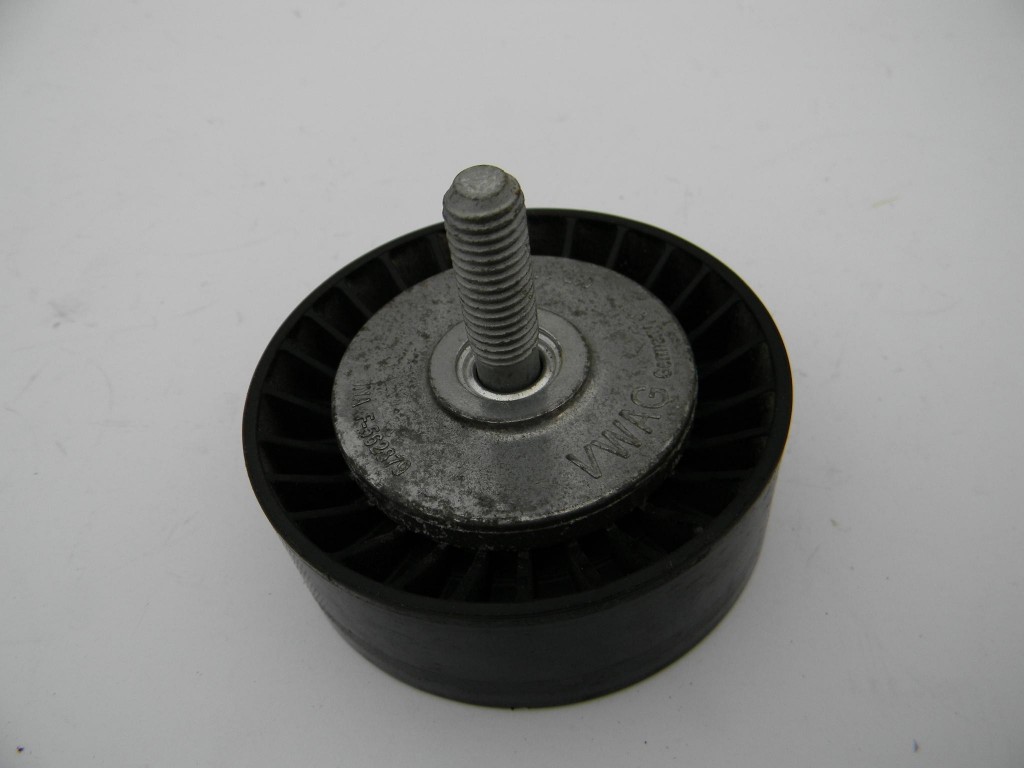 AP ROLKA PROWADZĄCA NAPINACZA PASKA 03F145276 VW AUDI SEAT SKODA