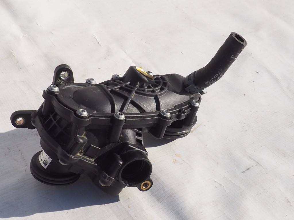 AP TERMOSTAT REGULATOR PŁYNU 059121111CA