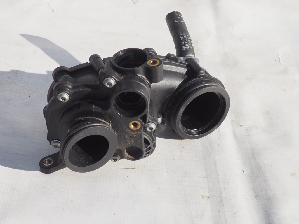 AP TERMOSTAT REGULATOR PŁYNU 059121111CA