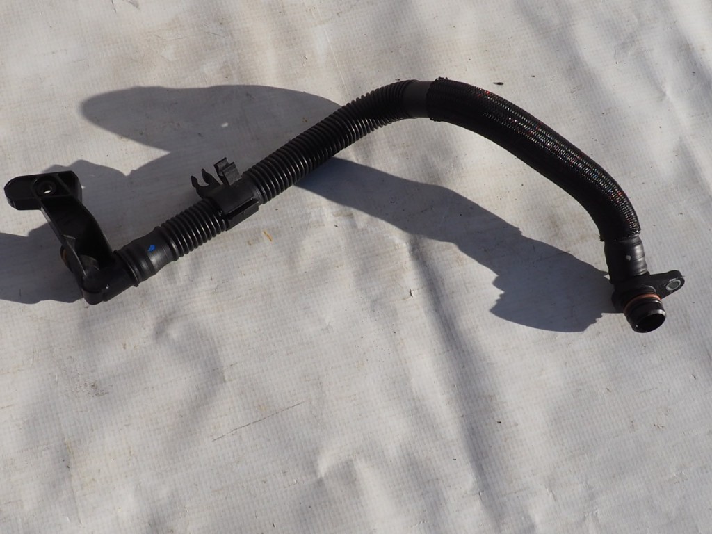 AP PRZEWÓD RURA ODPOWIETRZAJĄCA 06L103213P 2.0TFSI AUDI A4 A5 A6 A7 A8 ...