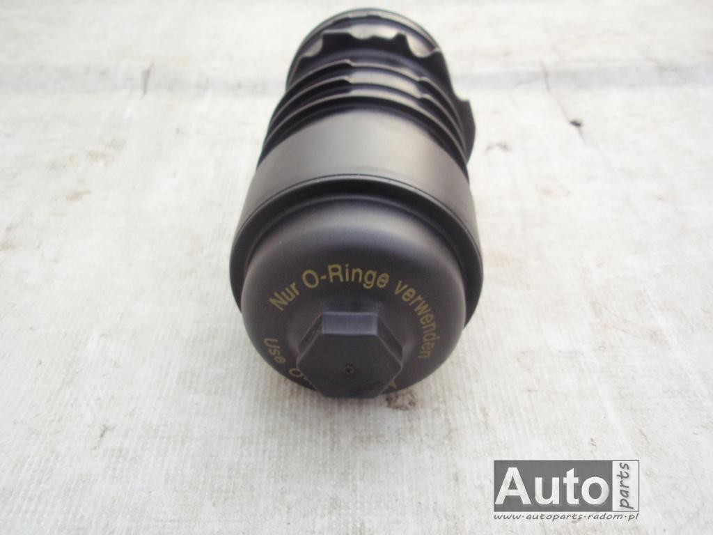 OBUDOWA FILTRA OLEJU 057115373B TDI VW AUDI