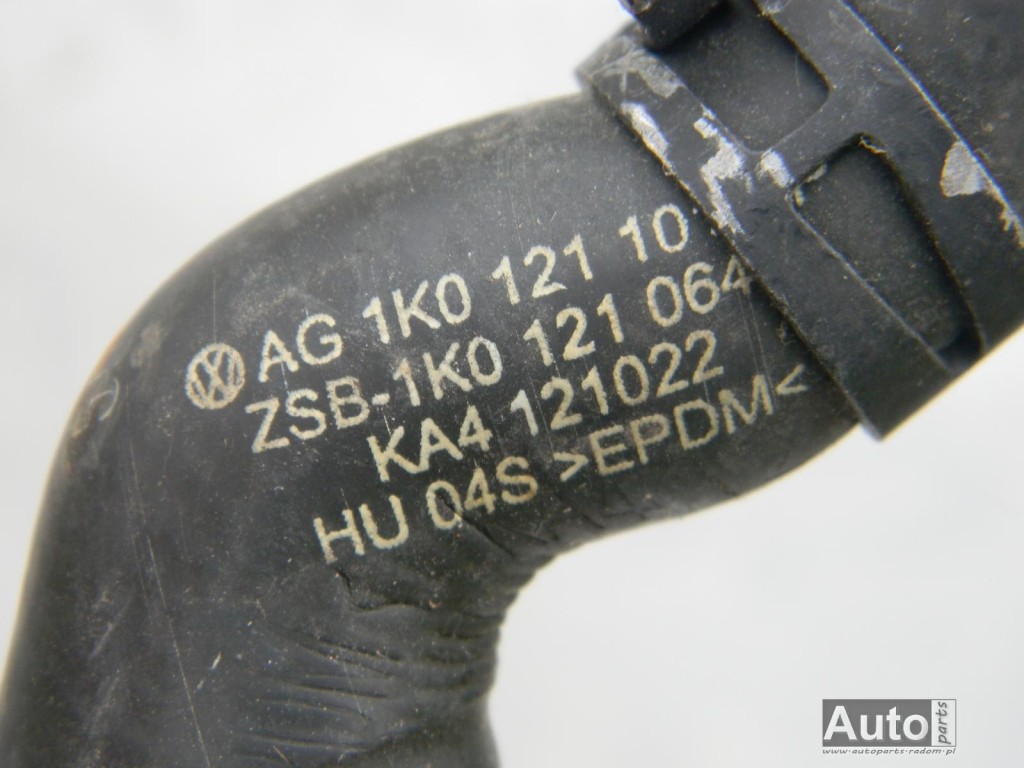 PRZEWÓD WODY 1K0121064 5N0121065